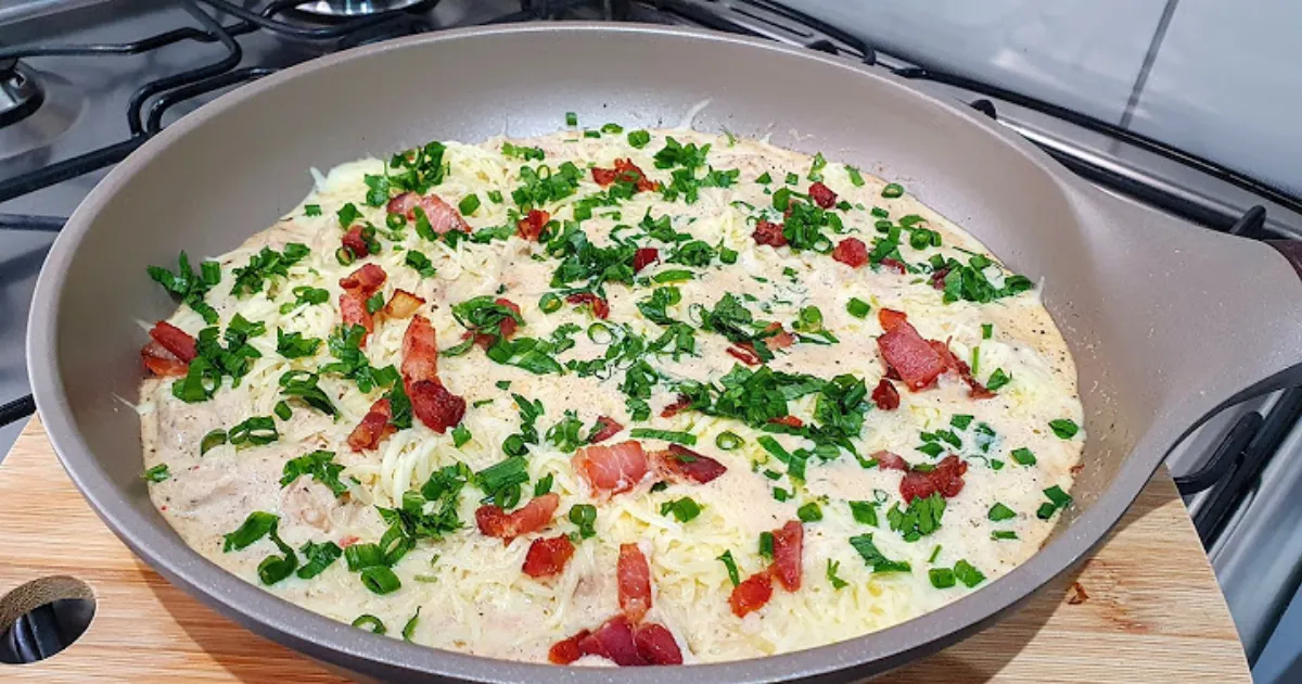 Descobri a receita perfeita: Frango cremoso ao molho de bacon divino
